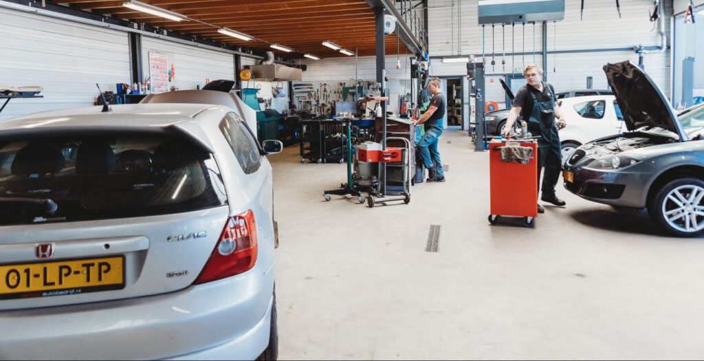 Vacature » Automonteur bij Autobedrijf van Loon » Toppa