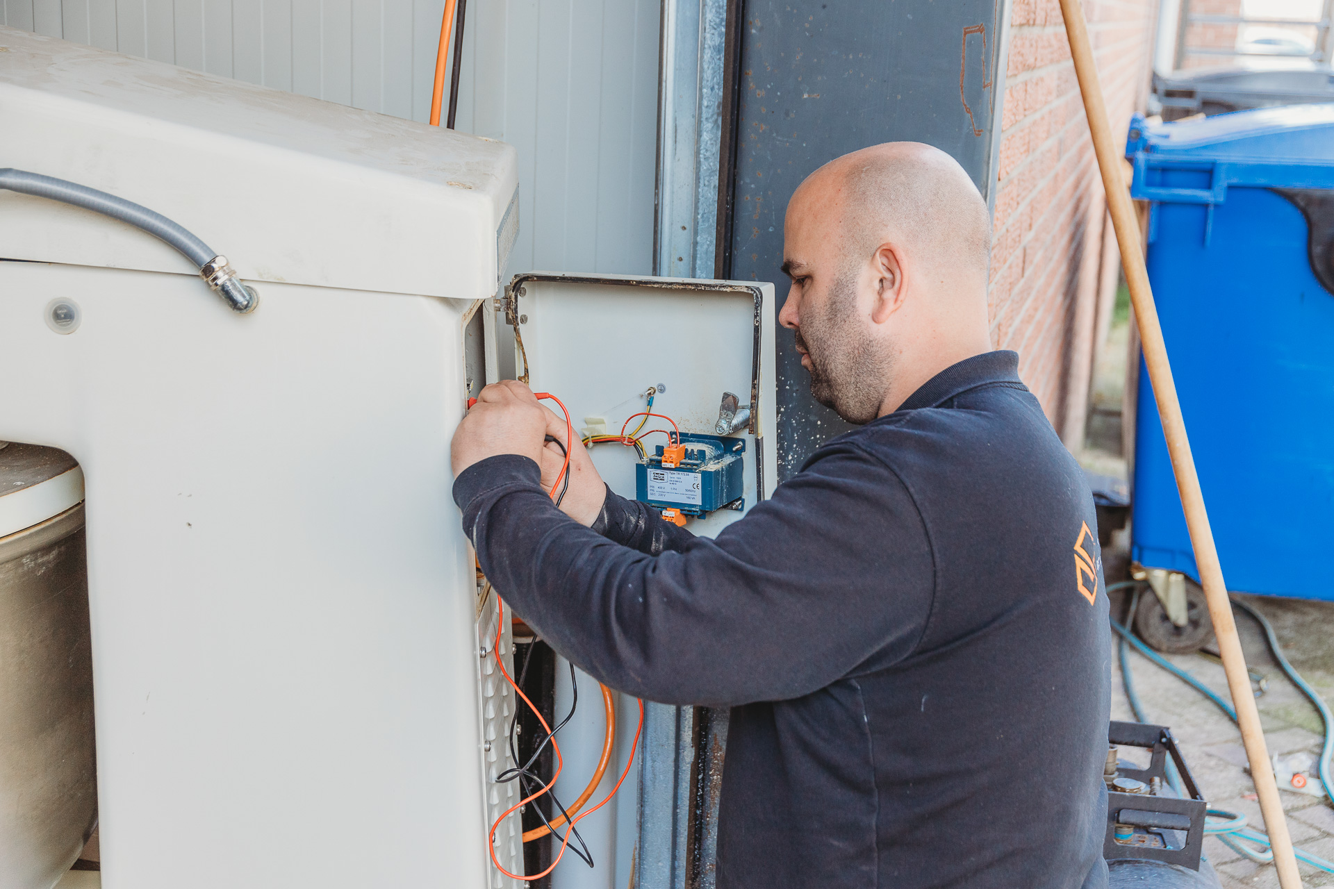 Vacature » Allround Monteur bij SVM Bakery Machines » Toppa